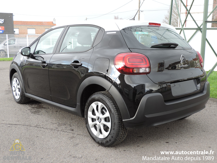 Livraison de la Citroën C3 You! 1.2 PureTech 83 neuve de Madame ...